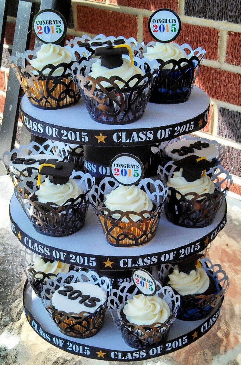 30+ DIY Cupcake Tower Ideas For Events - Susie Harris