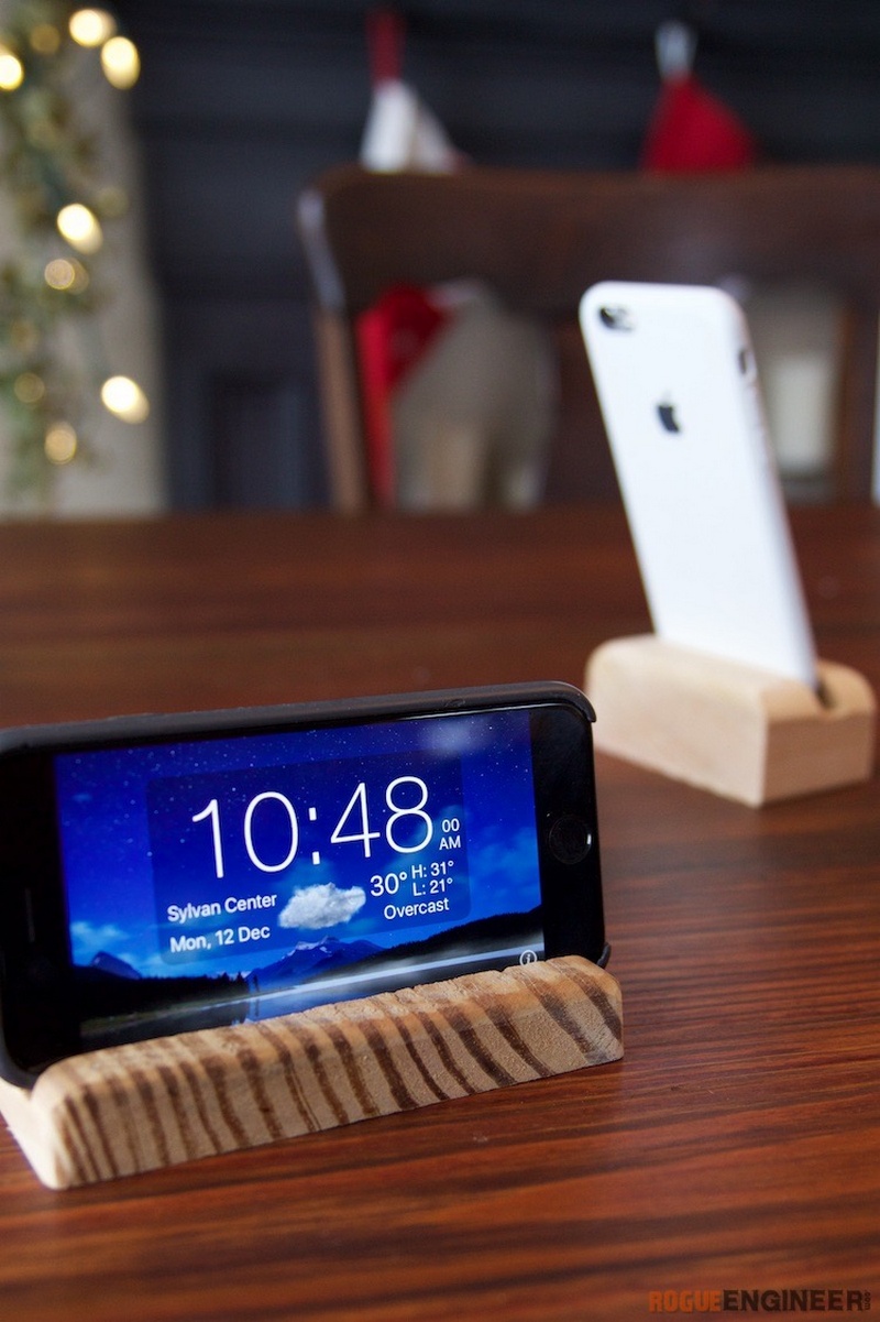 20 DIY Phone Stand Ideas Safe Your Mobile - Susie Harris