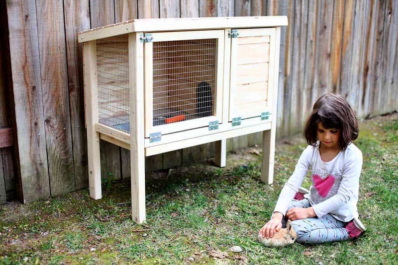 25 DIY Rabbit Cage Plans For Indoor And Outdoor - Susie Harris
