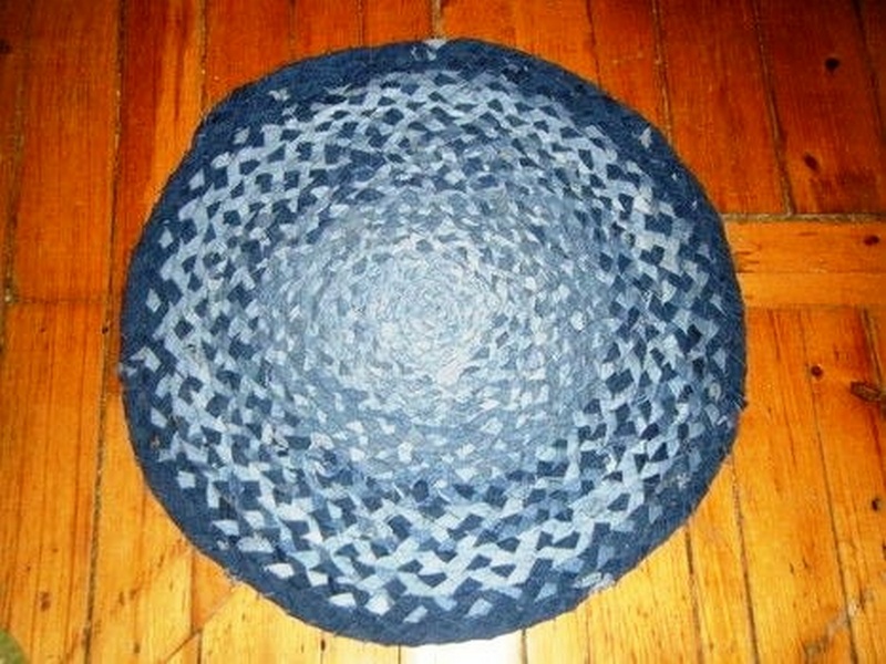 20 DIY Denim Rug Patterns Make A Special Gift - Susie Harris