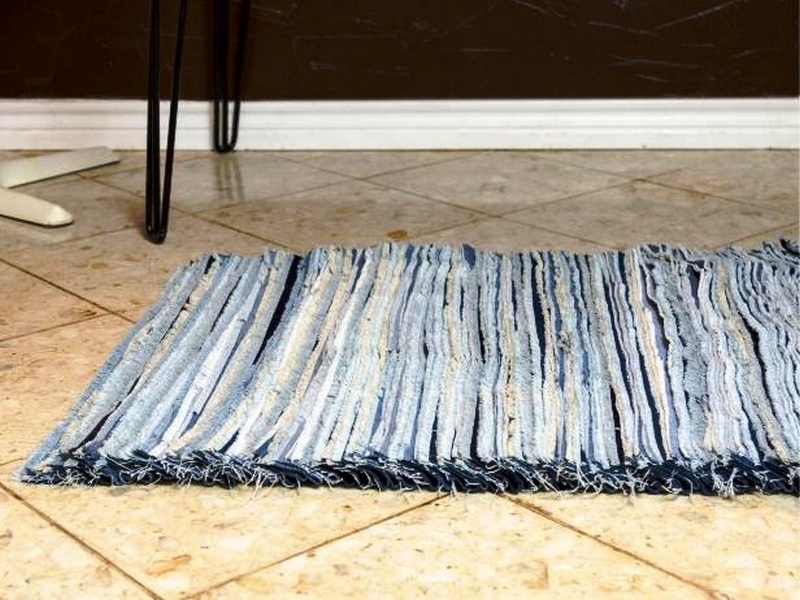 20 DIY Denim Rug Patterns Make A Special Gift - Susie Harris