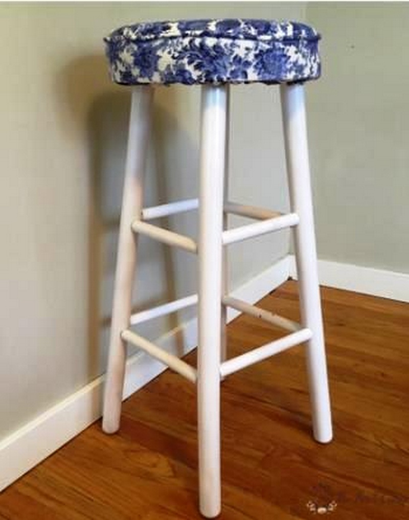 20 DIY Stool Ideas - Easy Stool Projects - Susie Harris