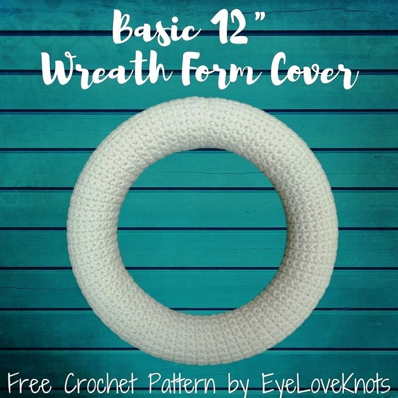 20 Easy & Free Crochet Wreath Patterns - Susie Harris
