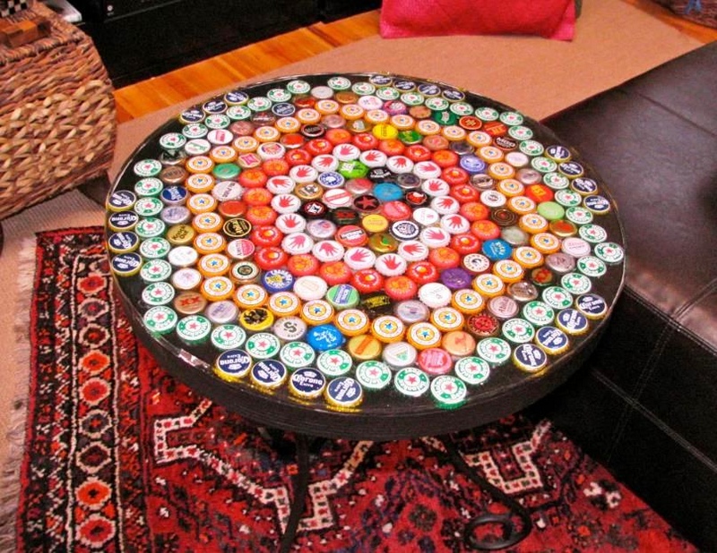 20 DIY Crafts Made With Bottle Caps - Susie Harris