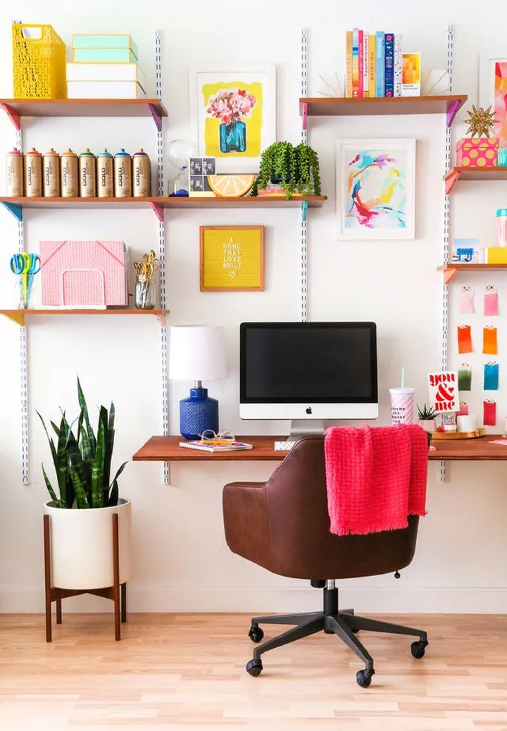 28 DIY Home Office To Decor Your Workspace - Susie Harris