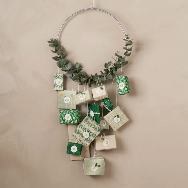 28 DIY Advent Calendar Ideas That Are Perfect - Susie Harris