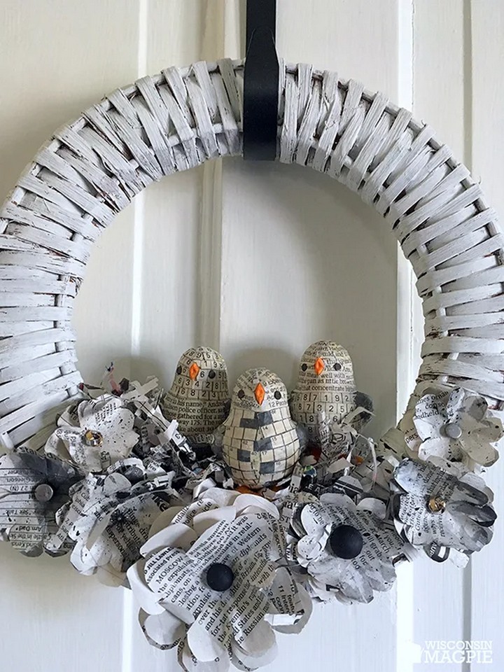 26 DIY Newspaper Crafts And Projects - Susie Harris